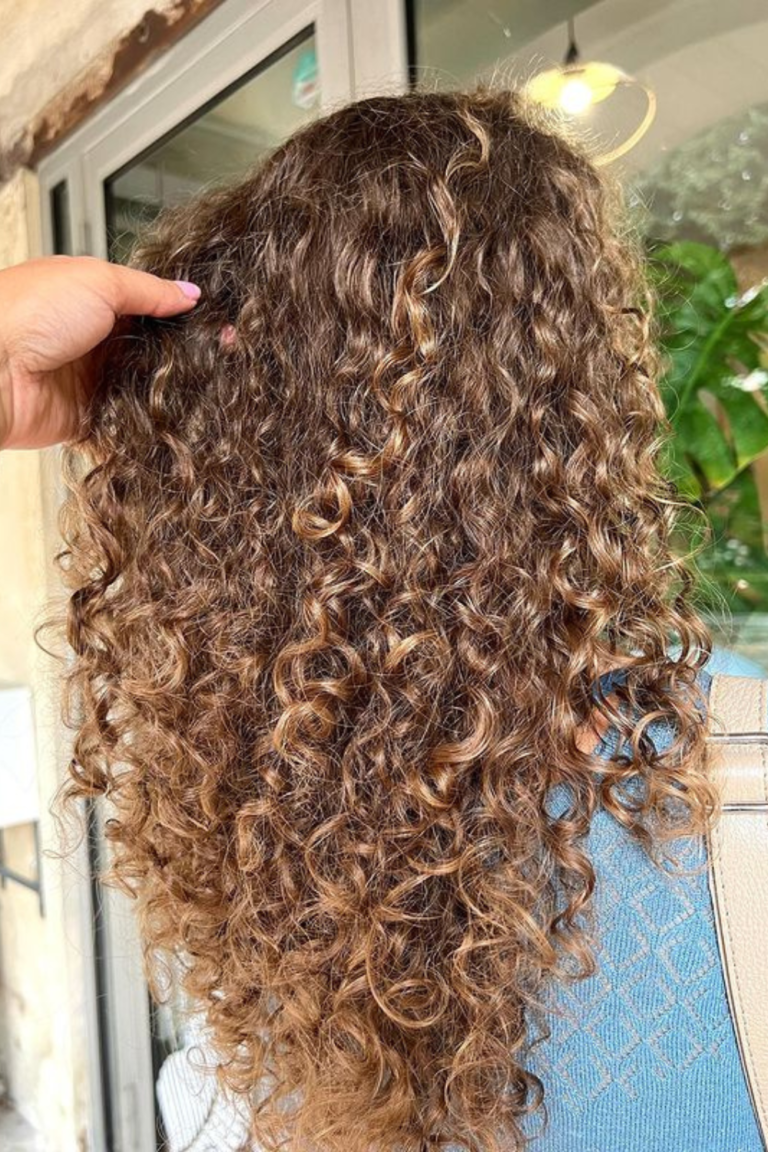 5 produits pour boucler ses cheveux